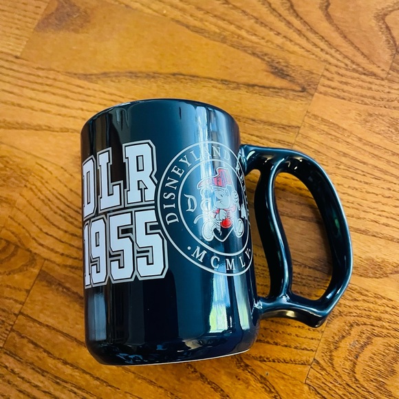 Disney | Dining | New Disney Parks Collectible D Handle Mcmlv Mug ...